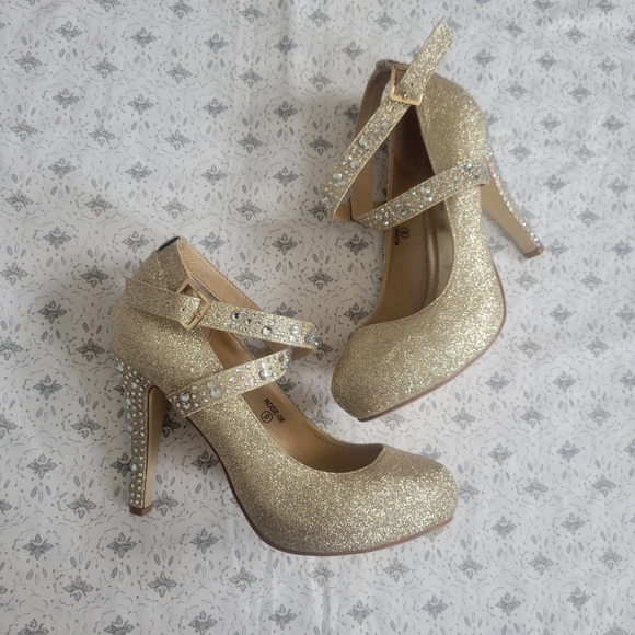 Mascotte | Shoes | Mascotte Gold Glitter Rhinestone Heels | Poshmark